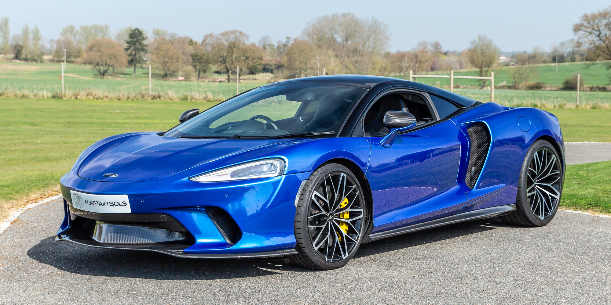McLaren GT - VOLCANO BLUE - Alastair Bols